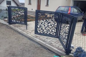 Складывающиеся распашные ворота книжка гармошка на заказ в Москве и ...